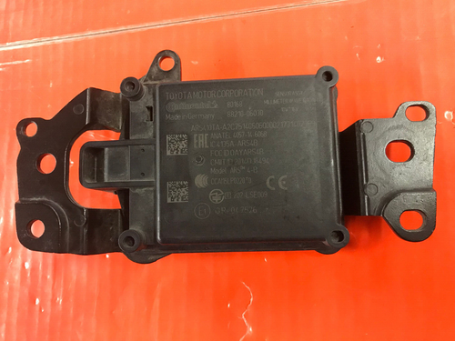 2018-2019 TOYOTA CAMRY CRUISE CONTROL DISTANCE SENSOR OEM 88210-06030 ...