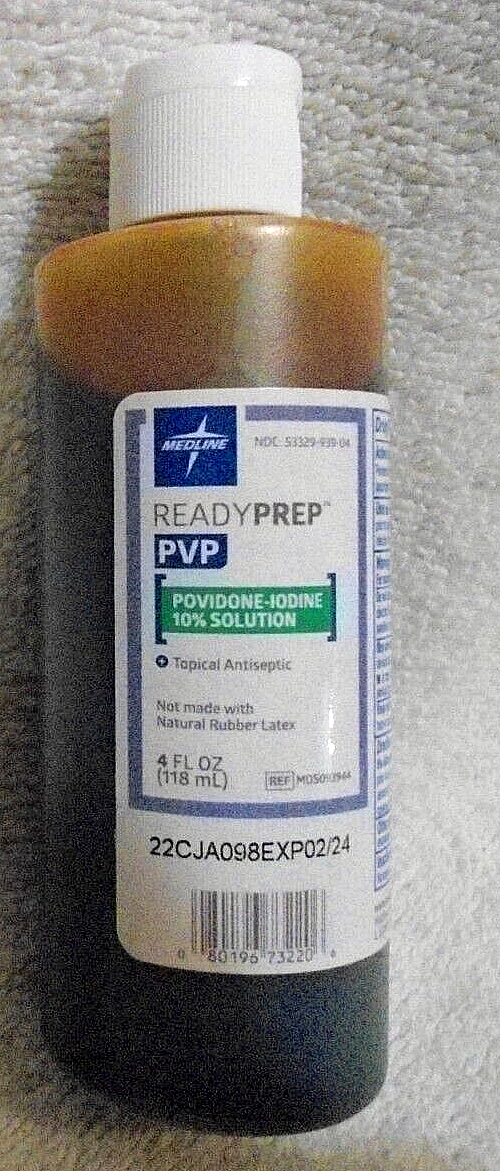 Medline Ready Prep PVP Povidone-Iodine 10% Solution, 4 Oz Bottle ...