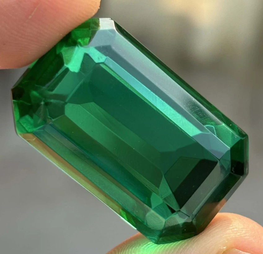 114.75 Ct. Large Green Emerald BIG SIZE Emerald Cut Colombian Loose ...