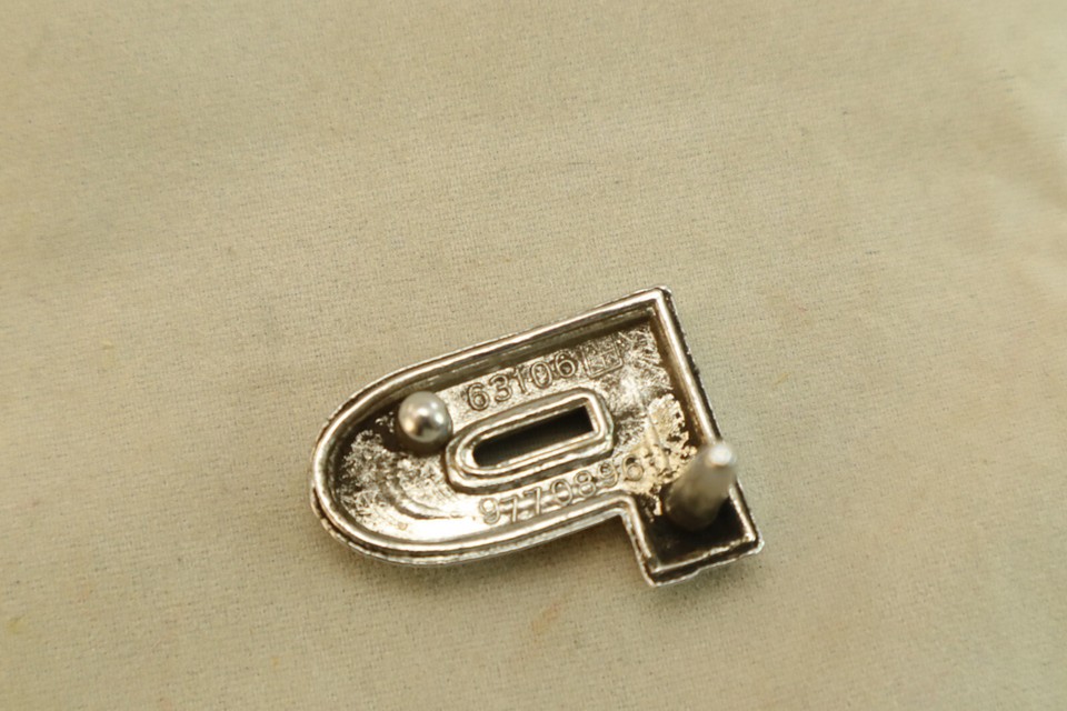 1963-1964 Pontiac Grand Prix ‘P’ Metal Fender Emblem OEM 9770896 | eBay