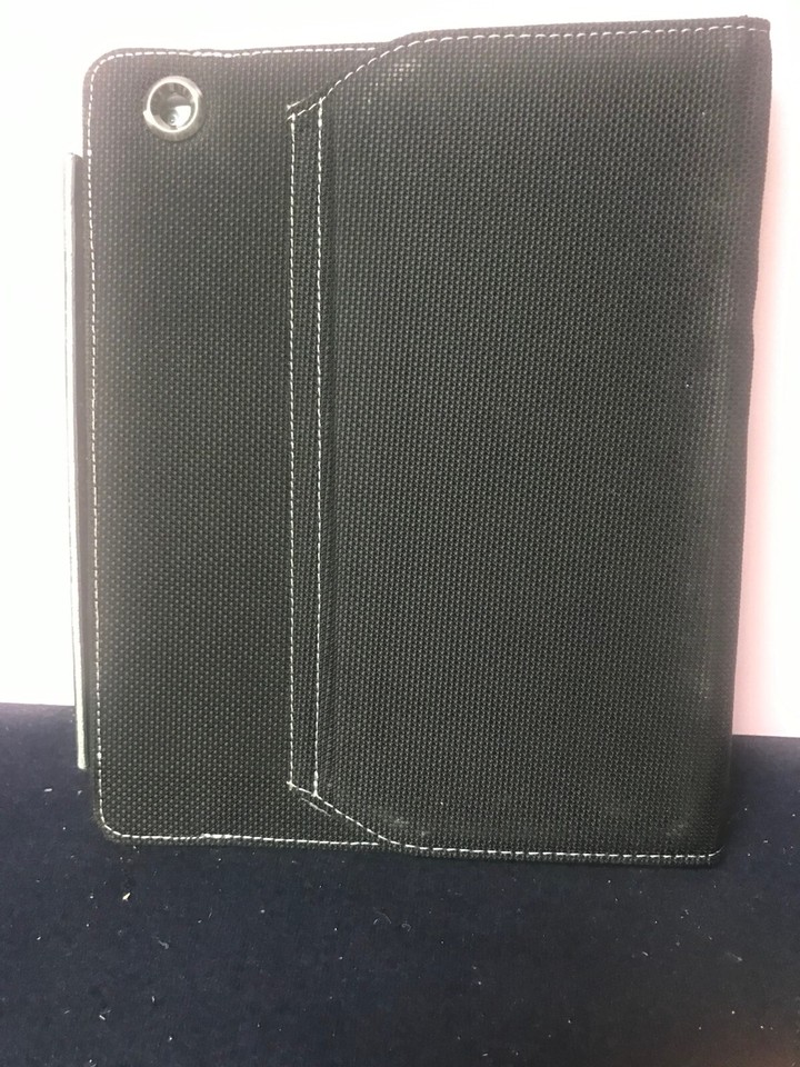 Apple iPad 3rd Gen. 32GB - Model A1403 with Case Bundle - Works | eBay