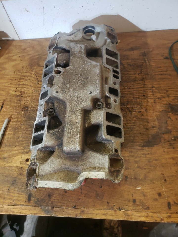 Chevy TBI Intake Manifold 305 350 1987-1995 10108449 Read Description ...