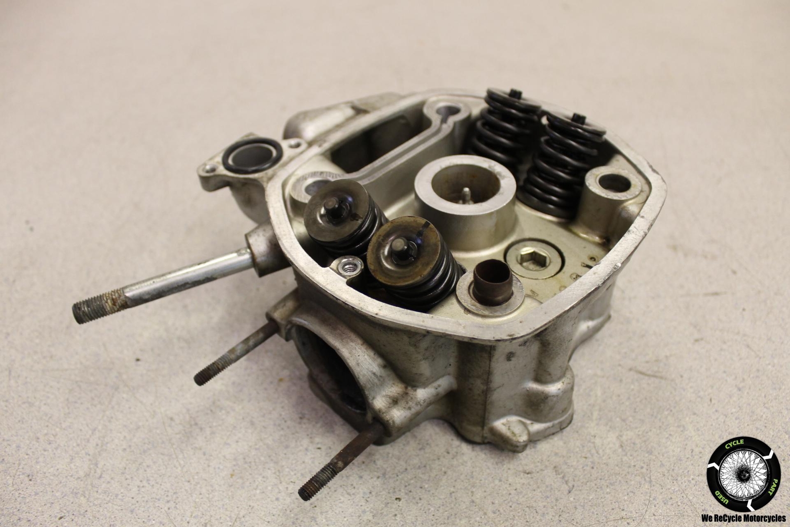 1982 Honda Silver Wing 500 GL500 ENGINE TOP END CYLINDER HEAD VALVES GL ...