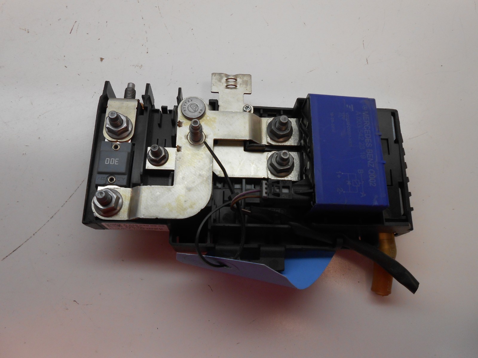 MERCEDES 750I ENGINE BAY FUSE BOX 2465400950 SA0163 | eBay