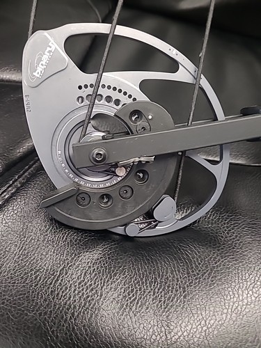 bowtech diamond edge 320 Right hand 70lbs compound bow 847019057331| eBay