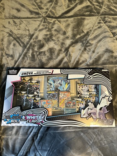 Unova Heavy Hitters Premium Collection - Black Bolt And White Flare ...