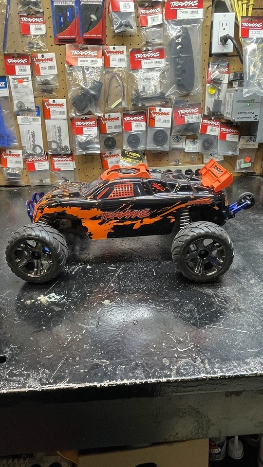 Custom Body Traxxas Rustler VXL/XL-5 1/10 2wd Truck Black And Orange ...