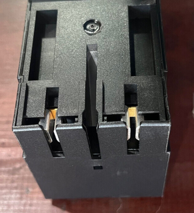 QSPD2A035B, Siemens Surge Protector, 120/208/240VAC, 2 Pole, Plug In | eBay