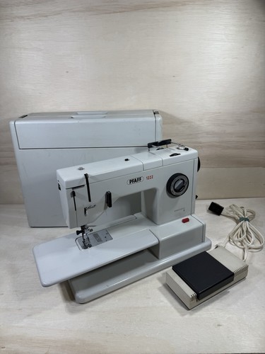 Pfaff 1222 Sewing Machine W/ OEM Pedal & Case Tested Works Great! | eBay