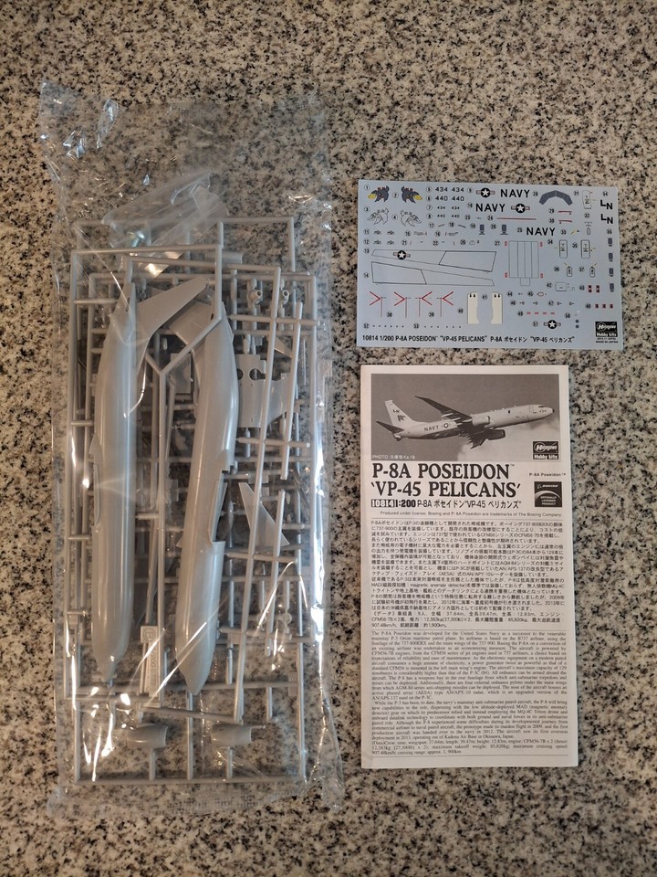 Hasegawa P-8A Poseidon 'VP-45 Pelicans' Limited Edition Model Kit ...