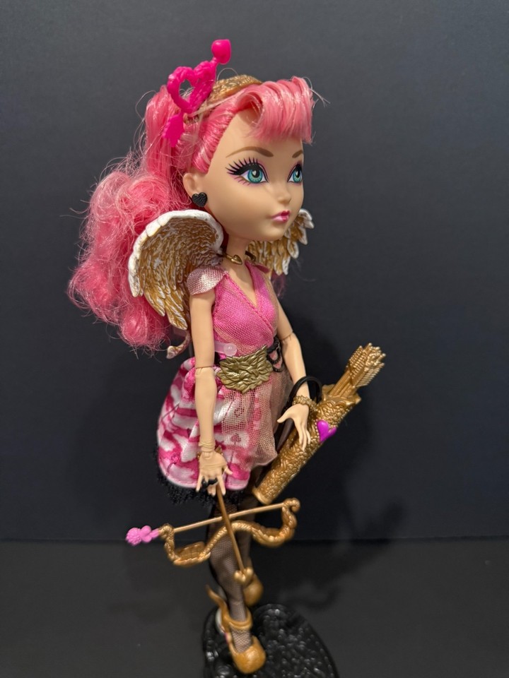 Ever After High CA Cupid Doll Daughter OF Eros w/ Stand | eBay