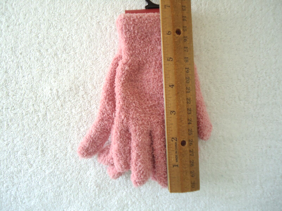 " NWT " Womens Snugadoo One Size Pink Soft Gloves " Great Gift Item ...