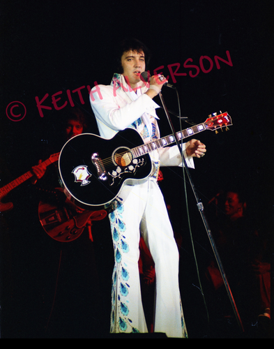 ELVIS PRESLEY COLOR CONCERT PHOTOGRAPH - INDIANAPOLIS IN - OCT 5, 1974 ...