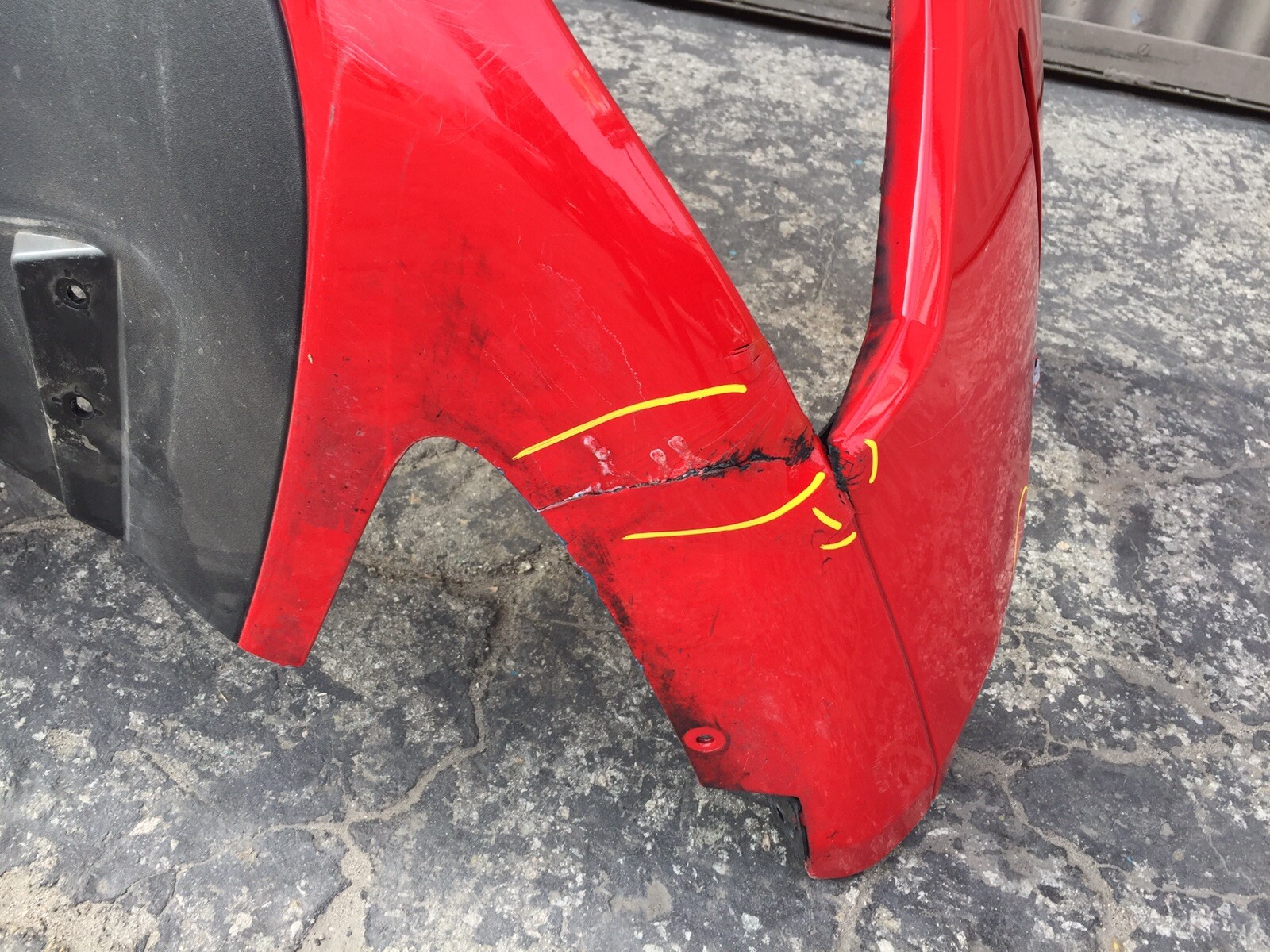 ORIGINAL FERRARI CALIFORNIA REAR BUMPER COVER 2008 - 2013 | eBay