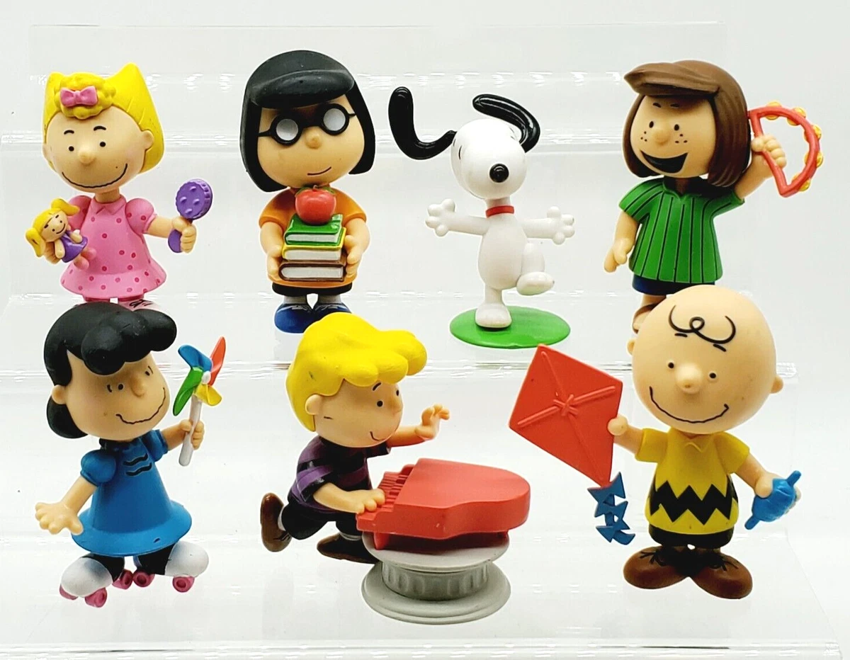 Peanuts Characters Marcie