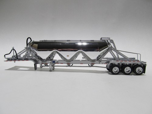 DCP FIRST GEAR 1/64 SCALE CHROME SILVER FRAME TRIPLE AXLE HEIL ...