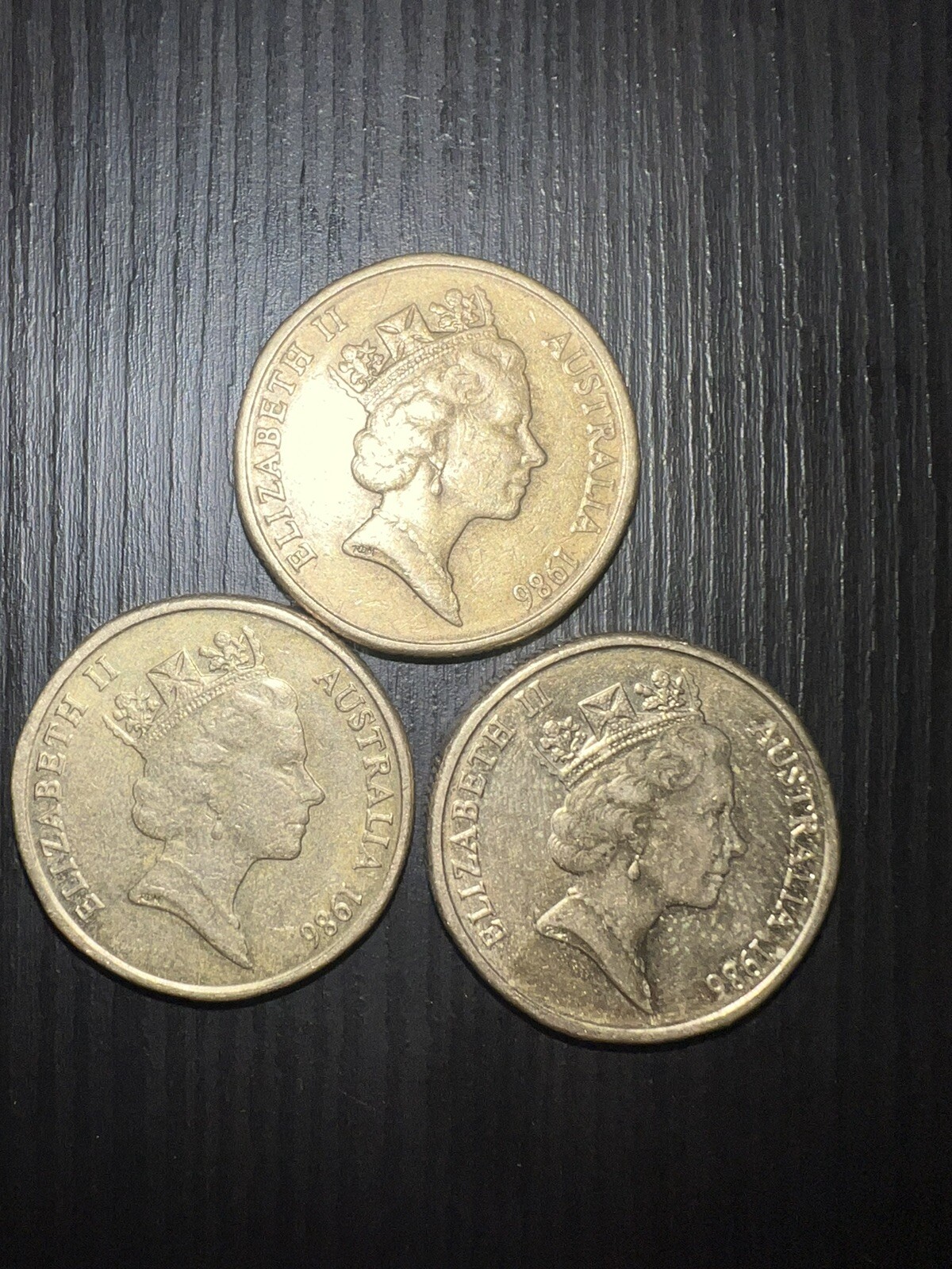 1986 RARE AUSTRALIAN $1 ONE DOLLAR COIN INTERNATIONAL YEAR OF PEACE ...