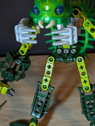 Complete/no cracks Lego Bionicle set 8920 Barraki Ehlek w/ squid ammo ...