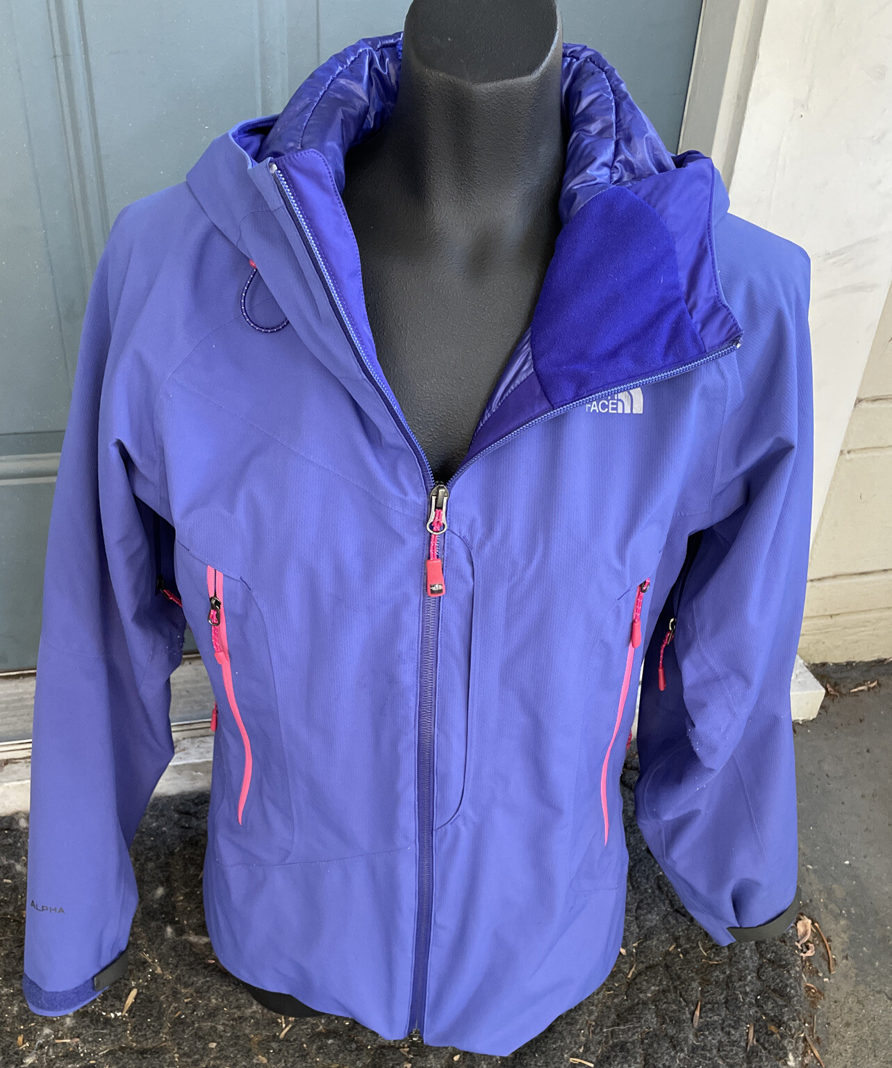 Women’s TNF Hyvent Alpha Summit Series Hooded Lined &… - Gem