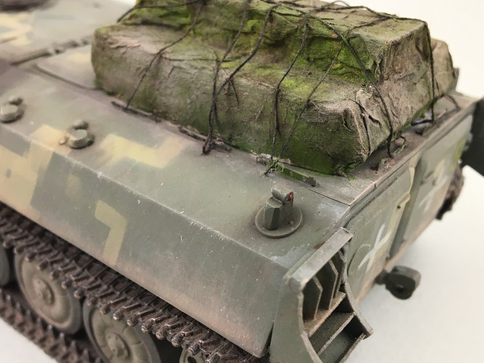 Built 1/35 Scale Tank MT-LB Ukrainian Army SKIF, Tank Model, Russo ...