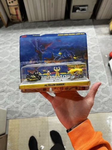 RARE Micro Machines Mighty Morphin Power Rangers YELLOW RANGER 1994 ...