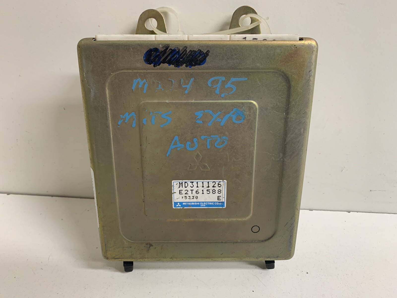 Genuine Mitsubishi Ecm MD311126 for sale online | eBay