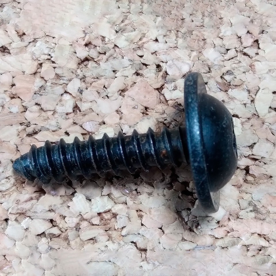 GENUINE LAND ROVER BODY MOULDING SCREW SET RANGE ROVER SPORT DISCOVERY ...