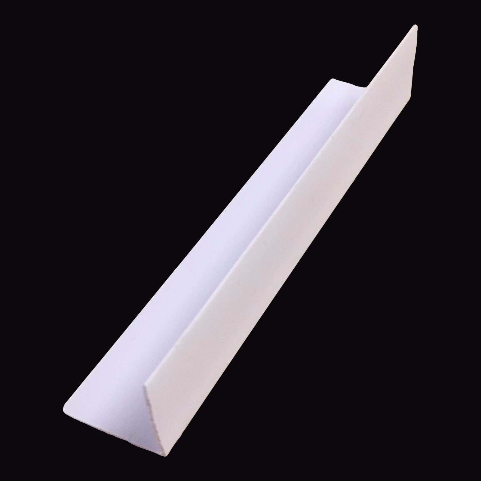 White PVC Angle Trim 25 x 25mm Plastic 90 Degree Angle Bathroom Panels ...