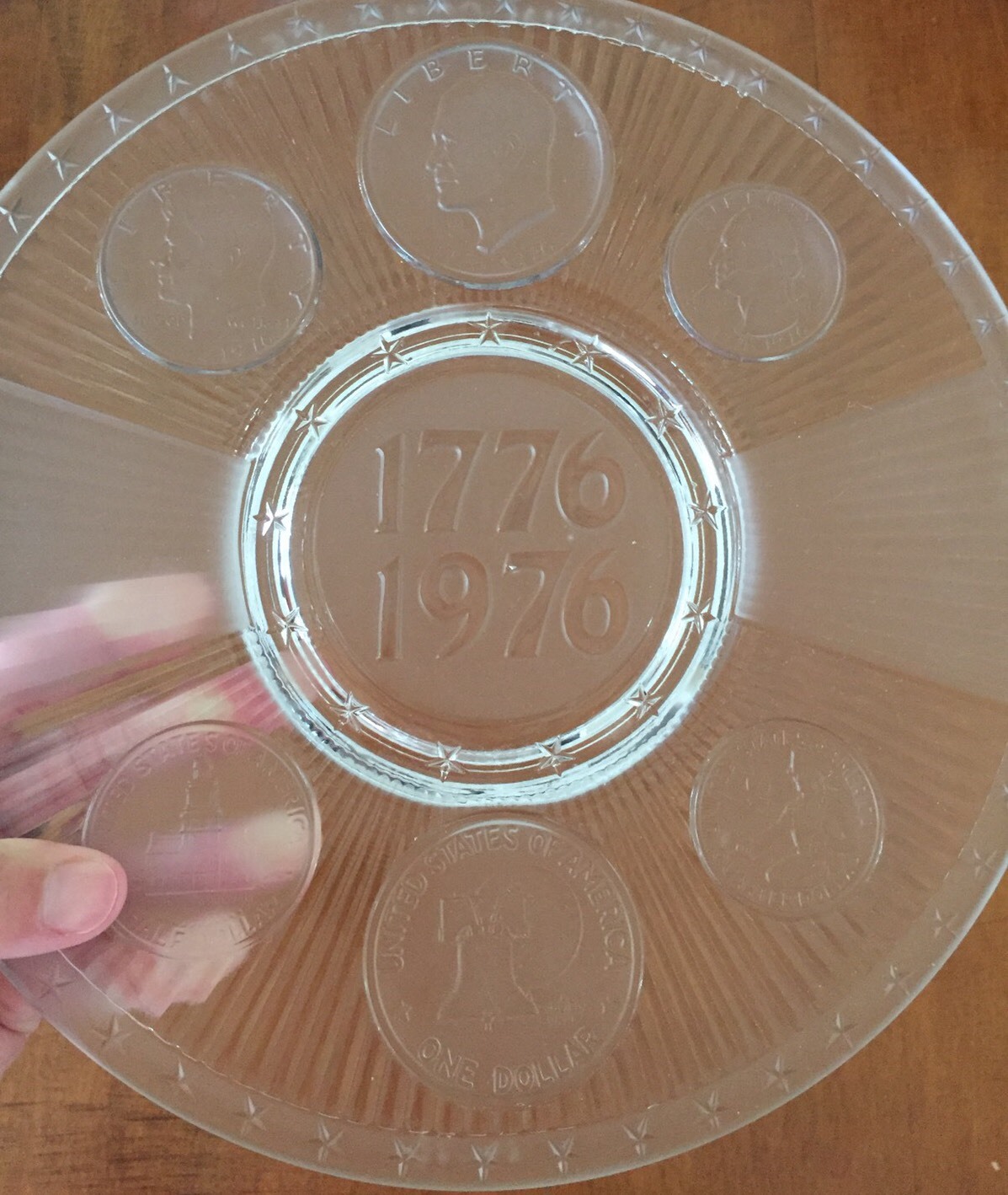 IMPERIAL HAND CRAFTED GLASS BY LENOX BICENTENNIAL 1976 COLLECTORS' COIN ...