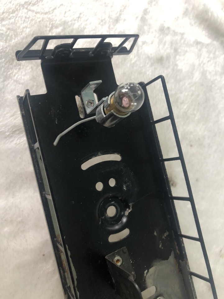 LIONEL TRAINS POSTWAR #2338 MILWAUKEE ROAD GP-7 DIESEL ENGINE FRAME ...