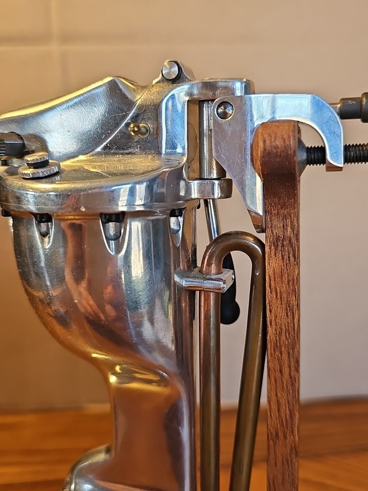 Ted Maciag Clarke Troller TWIN cylinder Toy Outboard Boat Motor 1:3 ...