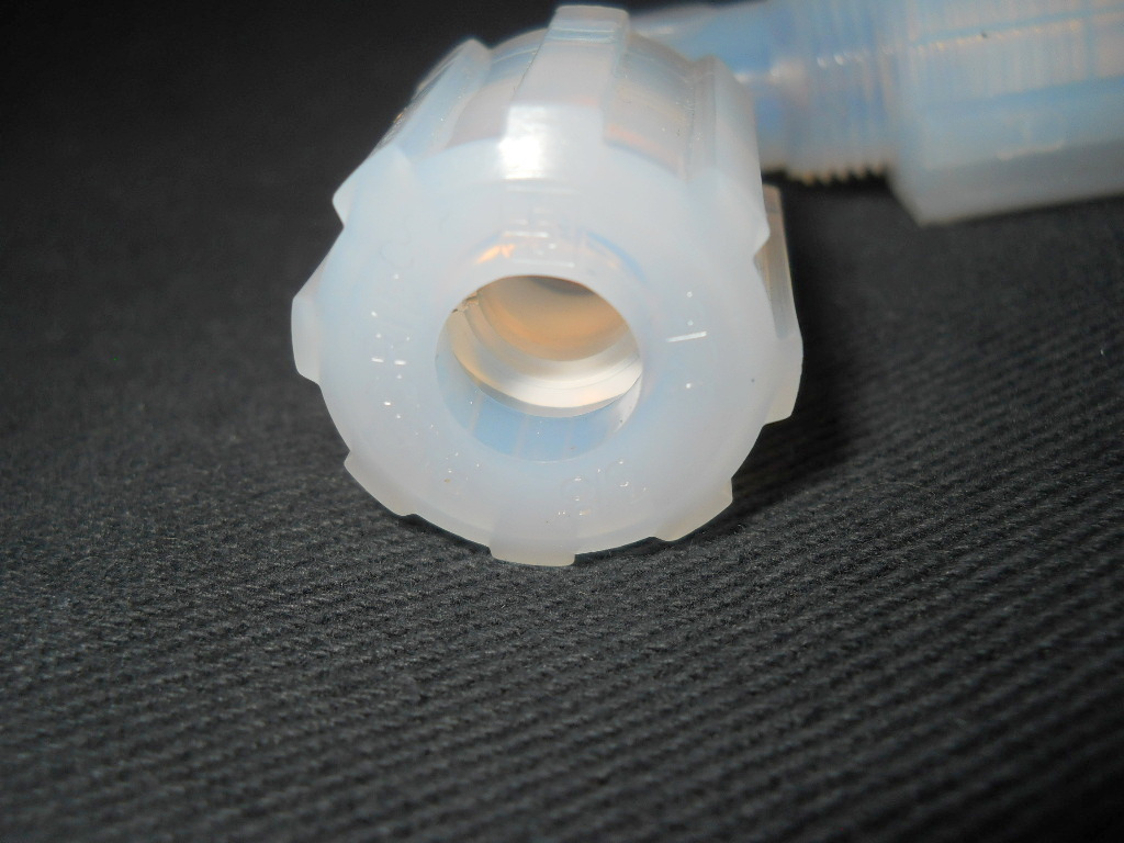 Parker Pargrip 3/8" Tube 90° Elbow High Purity PFA Compression Union ...