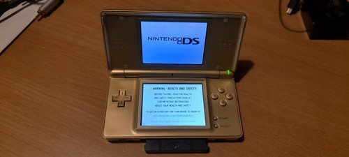 Nintendo DS Lite Legend of Zelda: Phantom Hourglass Gold Handheld ...