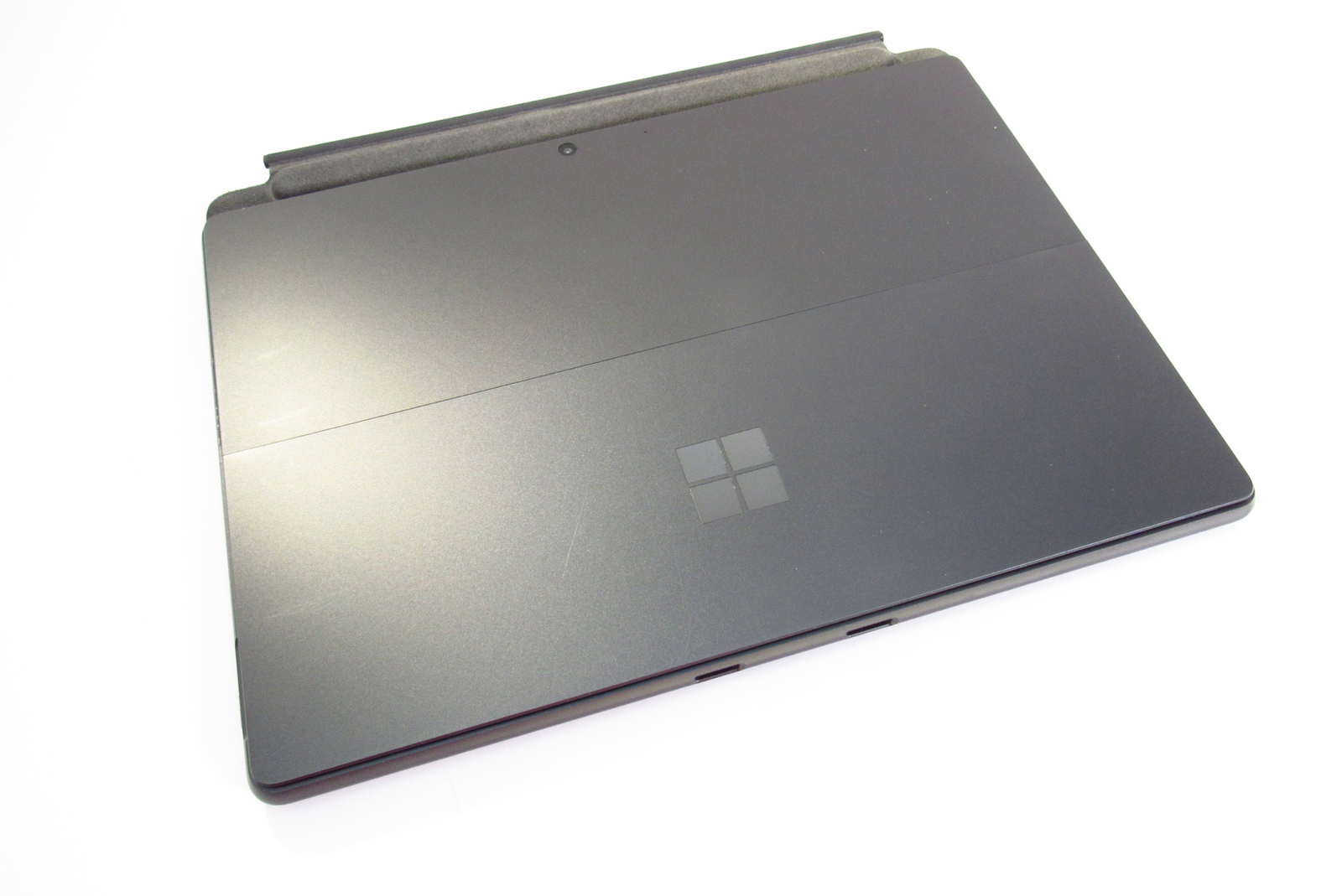 Microsoft Surface Pro 11 2076 13" Snapdragon X Plus 3.40GHz 16GB RAM ...