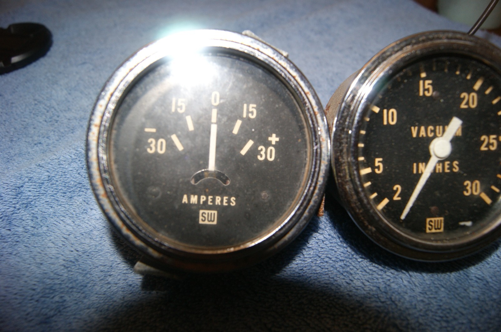 THREE Vintage Stewart Warner Gauges 2 5/8: Oil Press, Ammeter and ...