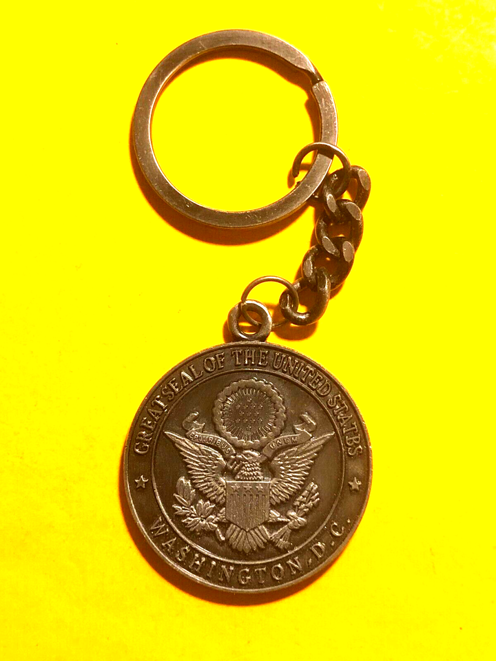 Challenge Coin KEY CHAIN UNITED STATES WASHINGTON D.C. Great Seal 1 1/2 ...