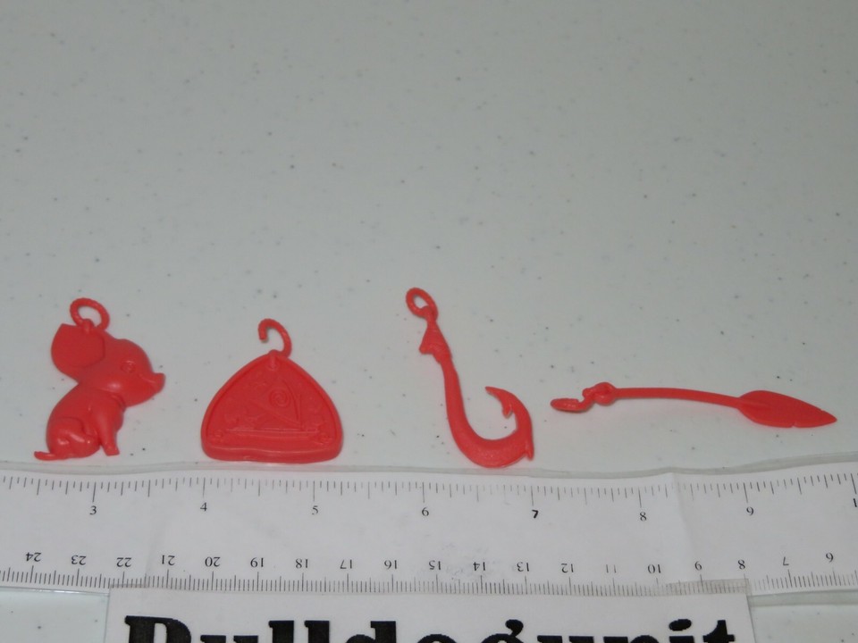 2016 Disney Moana Journey Collection Board Game Lot 4 Red Token Part ...