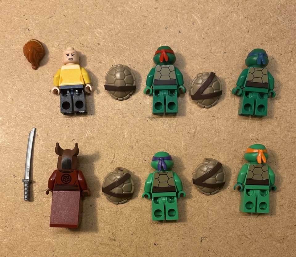 LEGO Teenage Mutant Ninja Turtles Lot 4 Turtles, Master Splinter ...
