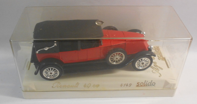 Solido 1/43 Scale Metal Model - SO131 RENAULT 40CO 4149 RED | eBay