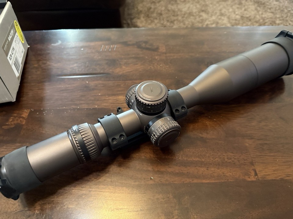 Vortex Razor HD Gen II Rifle Scope 4.5-27X56MM with LaRue LT120 QD ...