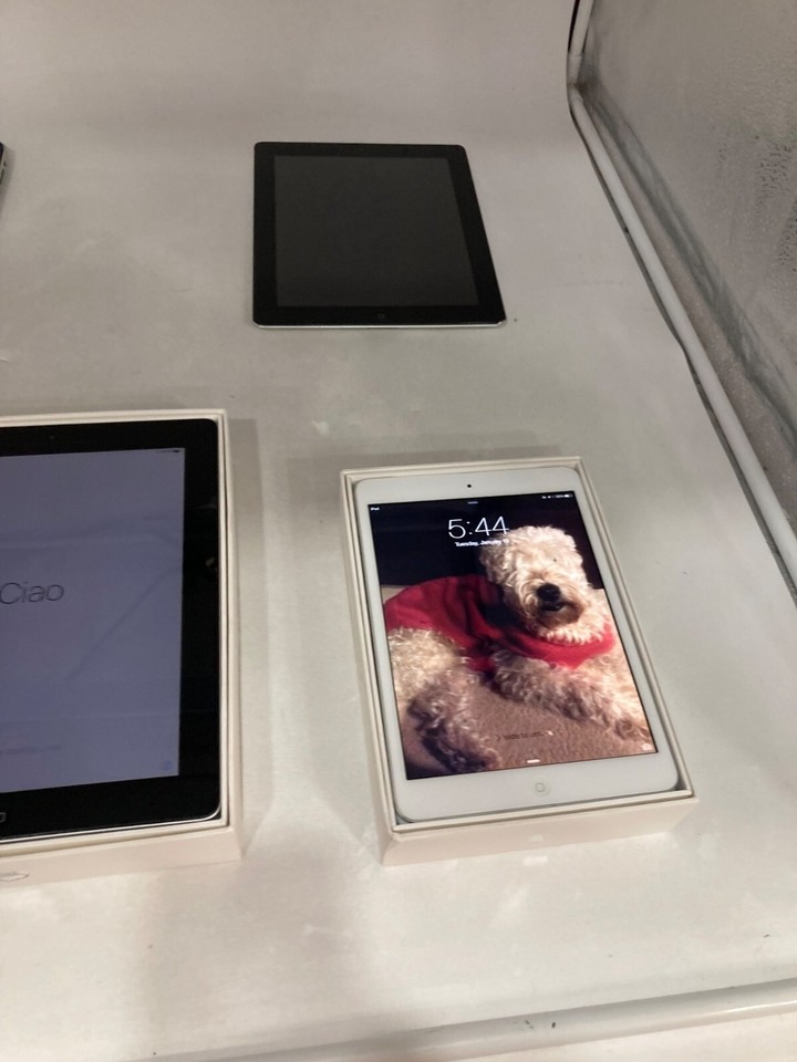 Lot Of 5 Apple iPads Mixed Models Includes Boxes 3 Tested & 2 Untested ...