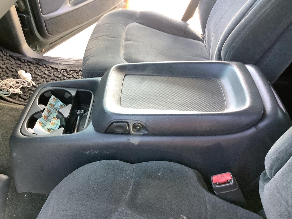 2001 Chevy Silverado Center Console