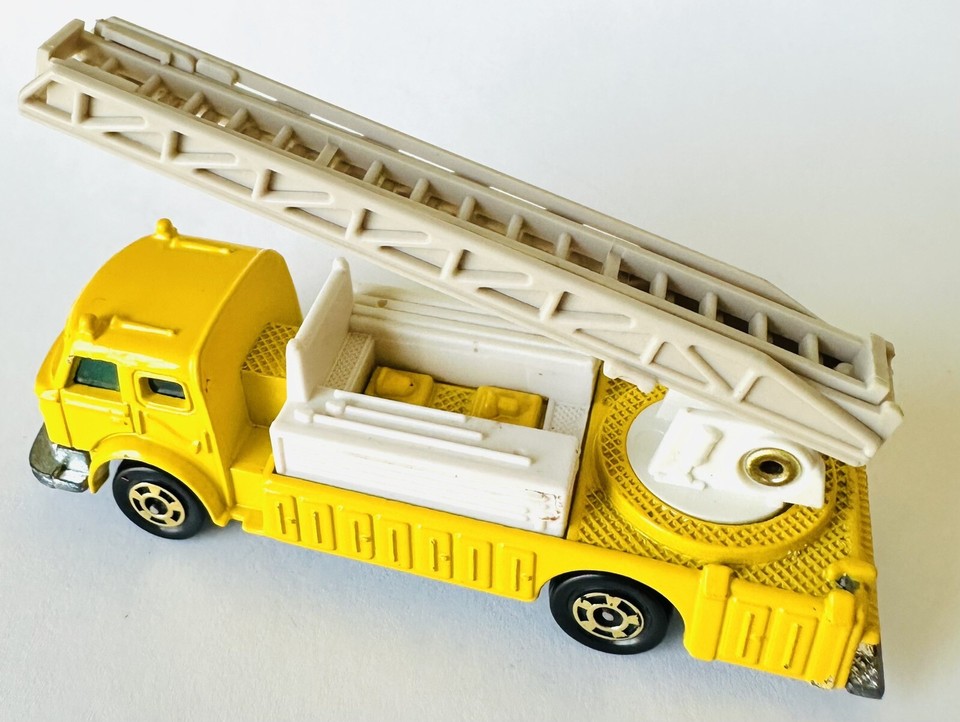 Vintage 1978 Tomica Ladder Chief Fire Truck Yellow No. F33 Tomy S=1:143 ...