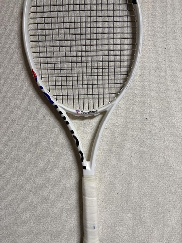 Tecnifibre T-Fight 300 Grip 2 Tennis Racket 98 sq in 320mm Balance Used ...