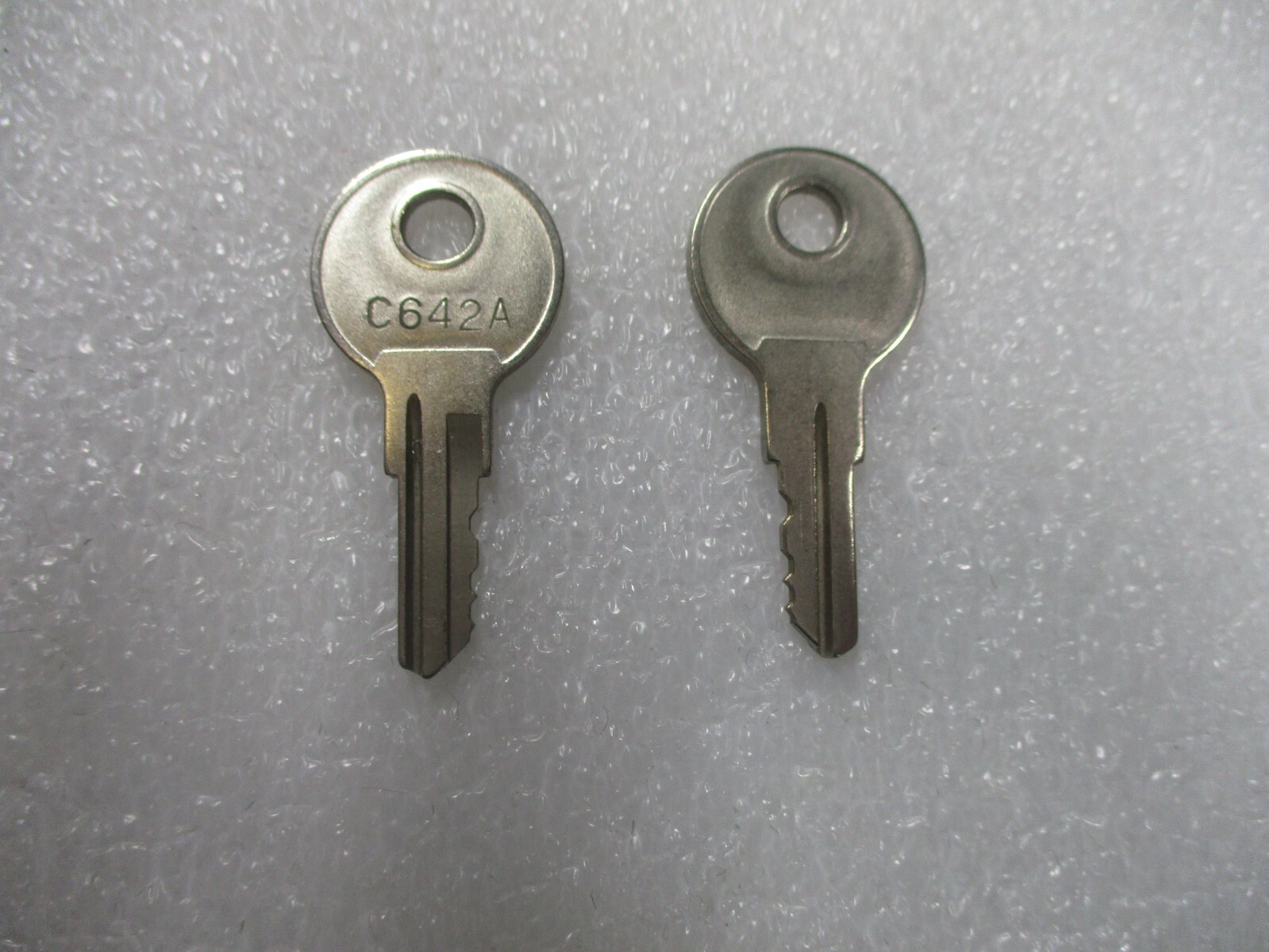 Replacement Key C642A One Pair Two Keys | eBay