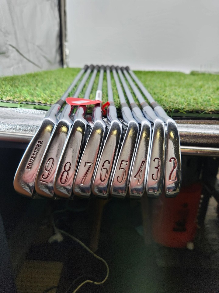 BEN HOGAN LEGEND MEDALLION IRON SET 2-EW STIFF LEGEND 4 STEEL VERYGOOD ...