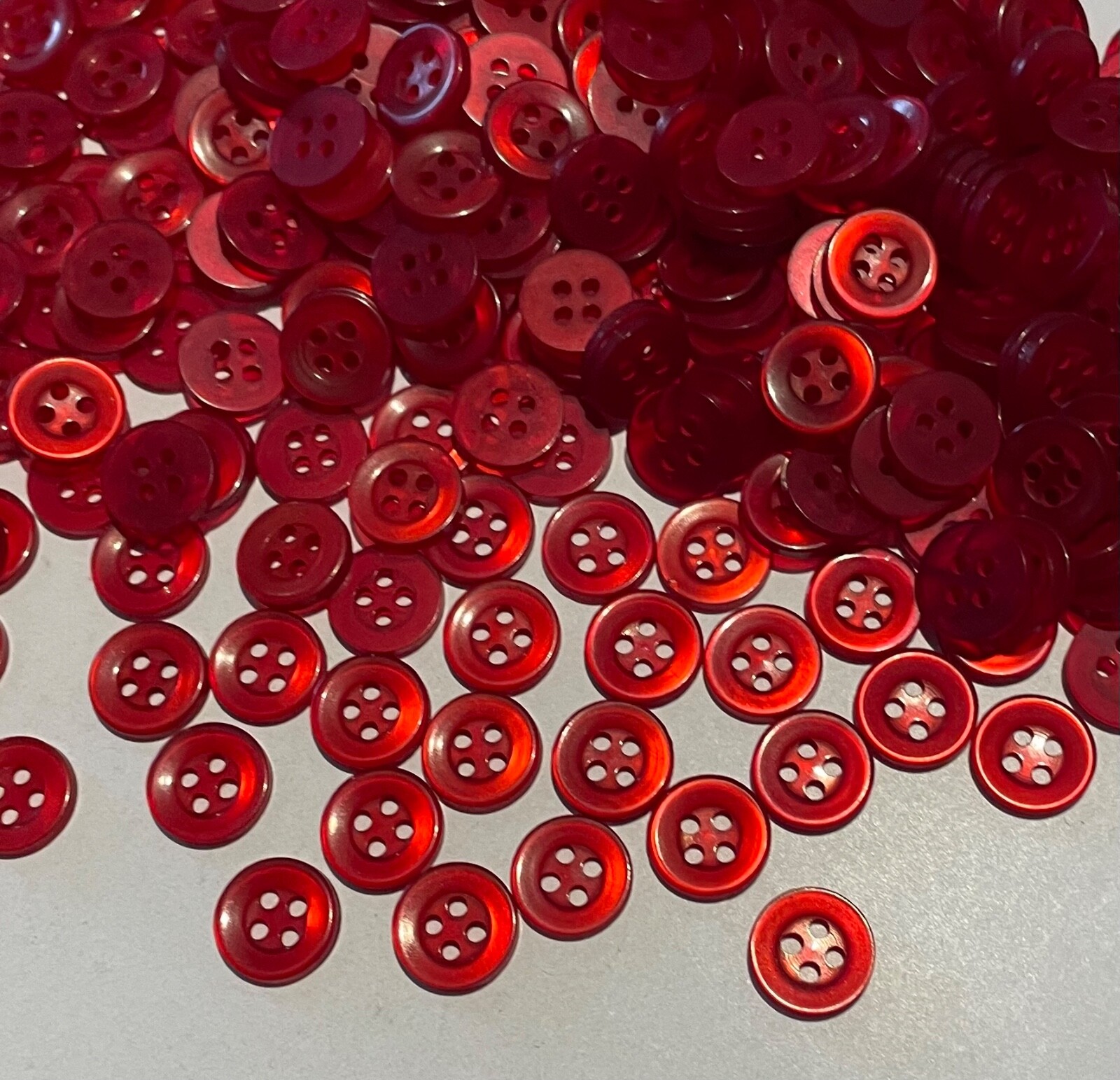 10pc Bright Red Shirt Buttons 11mm Acrylic 4 Hole A37-47 Aussie Seller ...