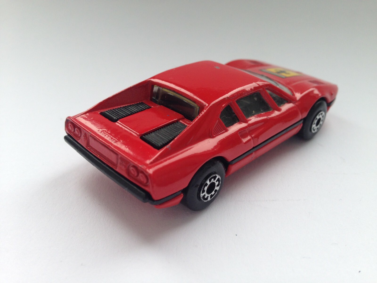 Matchbox Superfast No. 70 Ferrari 308 GTB großer Ferrari Logo 1981 ...