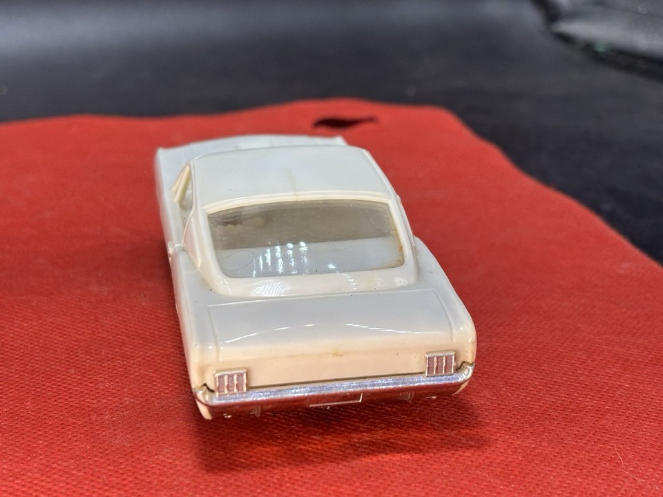 Vintage Eldon 1:32 Ford Mustang Slot Car | eBay