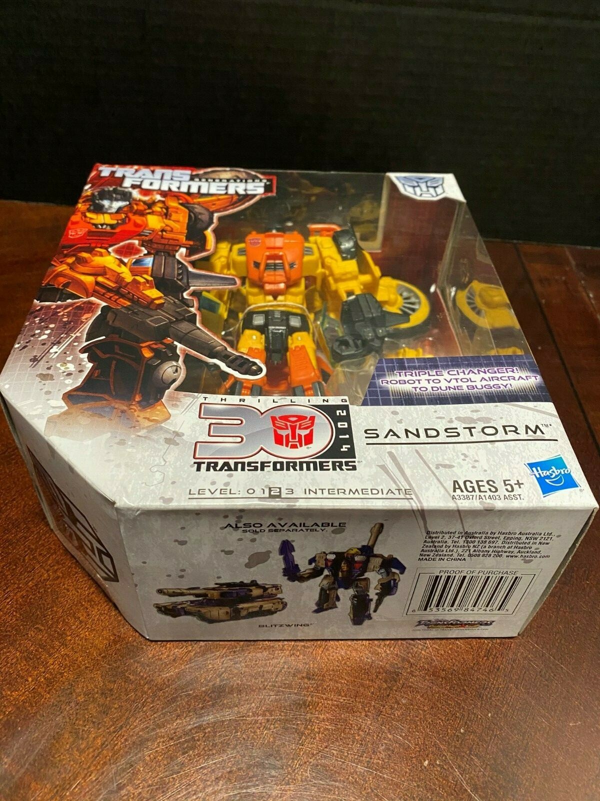 NEW Hasbro Transformers Generations IDW-Sandstorm-MISB | eBay